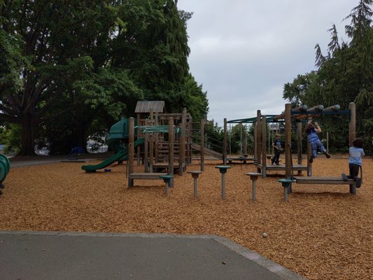 MAGNOLIA PLAYFIELD - Updated August 2025 - 16 Photos - 2518 34th Ave W ...
