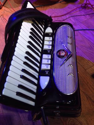 WDVX - Updated September 2025 - 66 Photos & 10 Reviews - 301 S Gay St ...