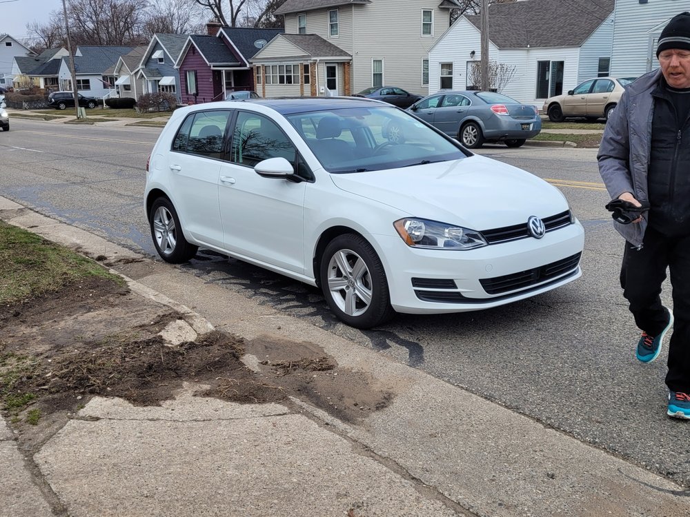 CARVANA GRAND RAPIDS - Updated December 2025 - 18 Photos & 70 Reviews ...