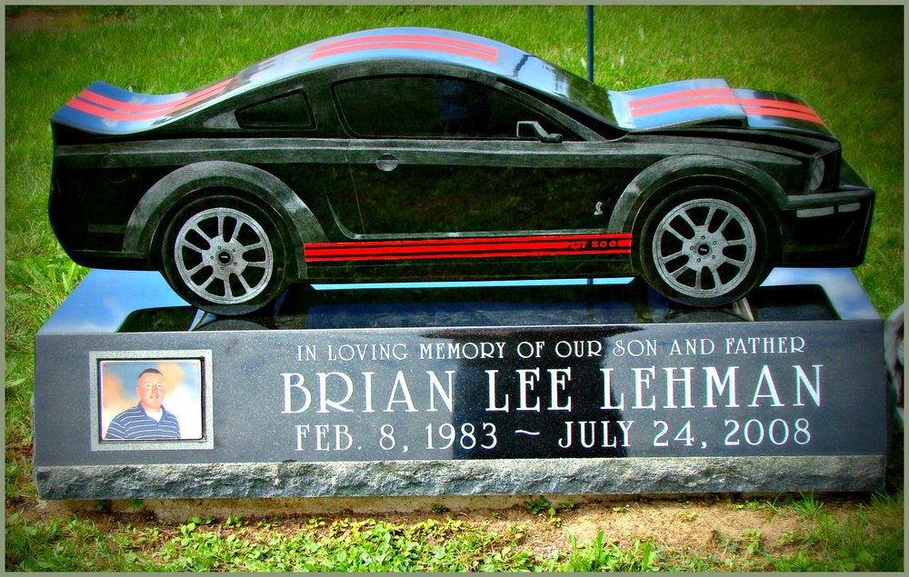 SUPERIOR MONUMENT - Updated October 2025 - 15 Photos - 354 Ottawa St ...