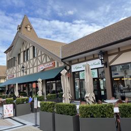 MCARTHURGLEN DESIGNER OUTLET - Updated May 2026 - 542 Photos & 133 ...