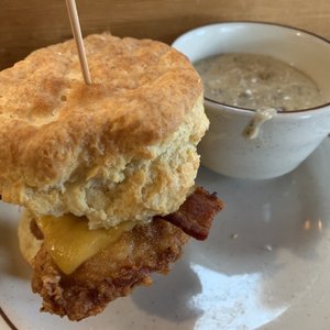 PINE STATE BISCUITS - 4628 Photos & 4004 Reviews - 2204 NE Alberta St ...