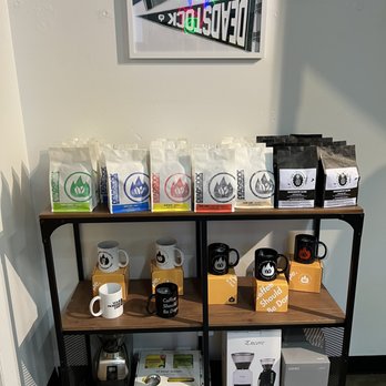 DEADSTOCK COFFEE - 540 Photos & 300 Reviews - 408 NW Couch St, Portland ...