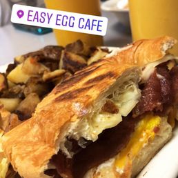EASY EGG CAFE - Updated December 2025 - 295 Photos & 351 Reviews ...