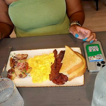 THE FOXTAIL - Updated 05/2025 - 52 Photos & 11 Reviews - 161 Montgomery ...