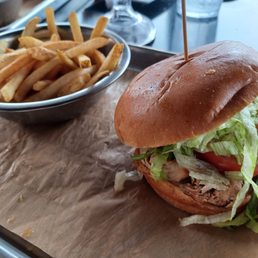 THE WATERFRONT - Updated November 2025 - 152 Photos & 109 Reviews - 1 ...