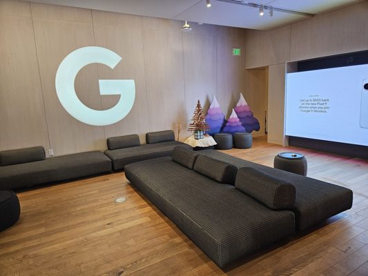 GOOGLE STORE - Updated October 2025 - 62 Photos & 22 Reviews - 2000 N ...