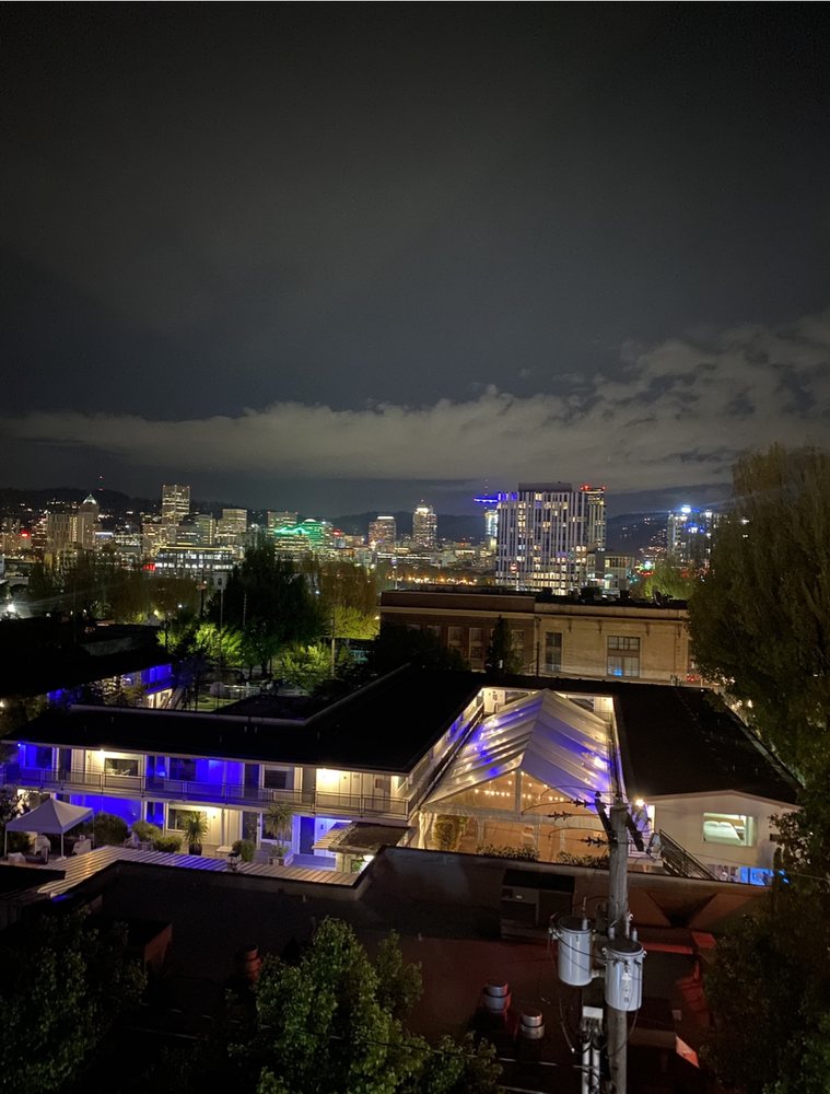 JUPITER HOTEL - 257 Photos & 512 Reviews - 800 E Burnside St, Portland ...