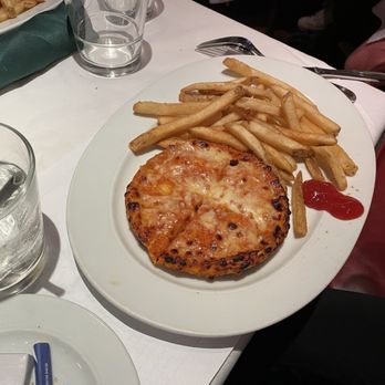 CLYDE’S OF GEORGETOWN - Updated September 2024 - 1492 Photos & 1533 ...