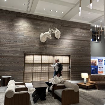 REVEL LOUNGE - Updated November 2025 - 61 Photos & 23 Reviews - 715 W ...