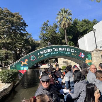GO RIO SAN ANTONIO RIVER CRUISES - Updated March 2025 - 1009 Photos ...