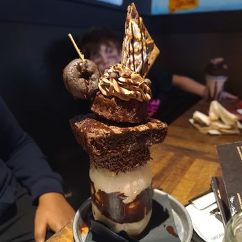CRUSADE BURGER BAR - 922 Photos & 941 Reviews - 209 South Bridge St ...