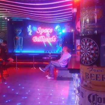 SPACE BILLIARD POOL HALL & SPORTS BAR - 395 Photos & 348 Reviews - 34 W 32nd St, New York, New ...