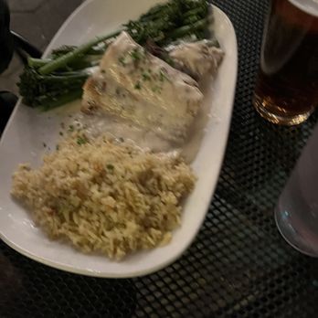 THREE BIRDS TAVERN - Updated December 2024 - 422 Photos & 552 Reviews ...