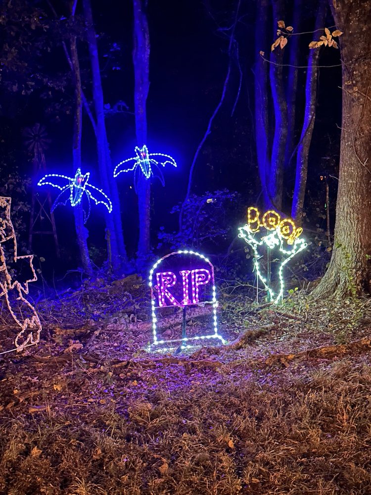 DARKSIDE HAUNTED ESTATES - Updated December 2025 - 11875 NC Hwy 222 W ...