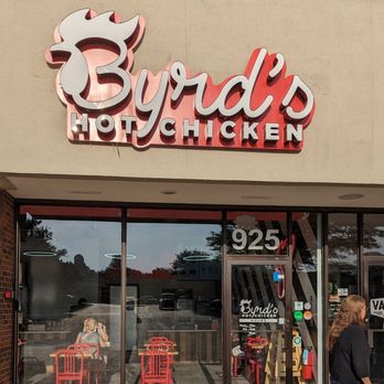 BYRD’S HOT CHICKEN - 32 Photos & 25 Reviews - 925 Roselle Rd ...