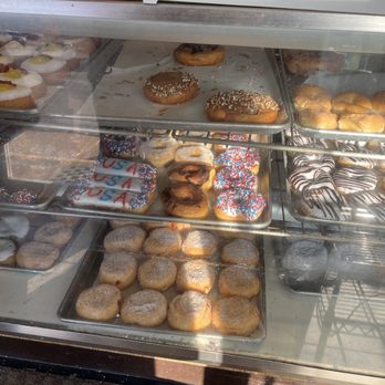 DONUT DRIVE-IN - 219 Photos & 338 Reviews - 6525 Chippewa St, Saint ...