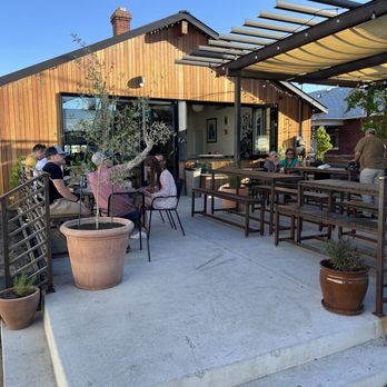 COSMOS SNACK BAR - Updated July 2024 - 141 Photos & 60 Reviews - 253 ...