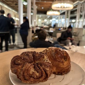 GOOD AMBLER - Updated April 2024 - 486 Photos & 247 Reviews - 216 N ...