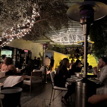 YSABEL - Updated July 2024 - 2336 Photos & 1737 Reviews - 945 N Fairfax ...