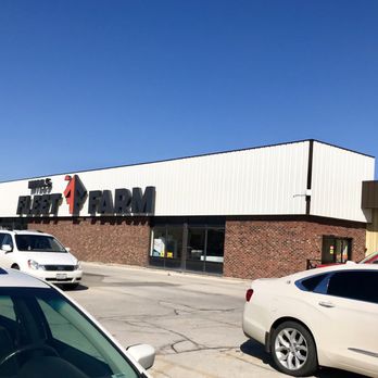 FLEET FARM - Updated October 2025 - 17 Photos & 15 Reviews - 1235 S ...