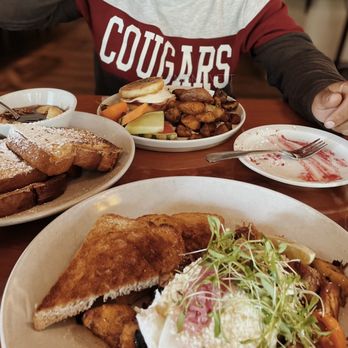 BISTRO 76 CAFE & CATERING - Breakfast & Brunch - 18401 76th Ave W ...