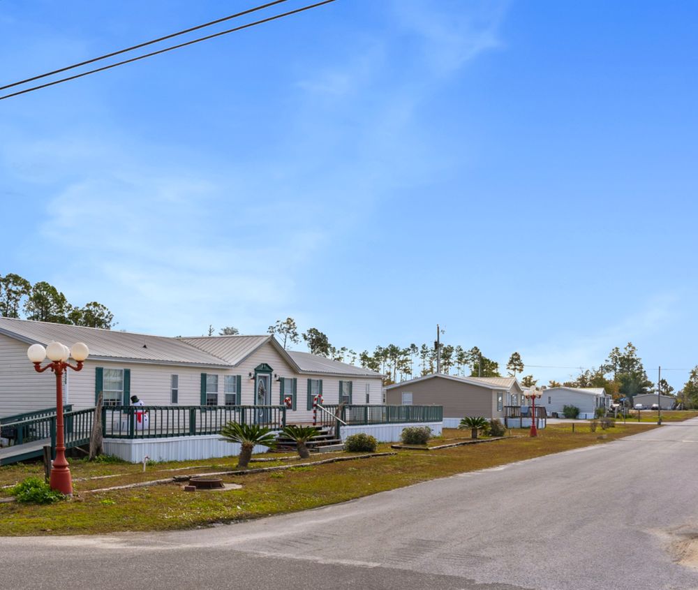 HIDDEN OASIS ESTATES - Updated May 2026 - 2418 E Douglas RD, Panama ...