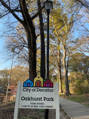 OAKHURST PARK - Updated October 2025 - 29 Photos - 307 Feld Ave ...