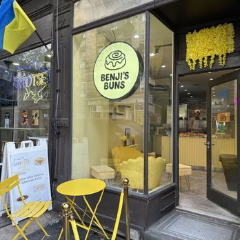 BENJI’S BUNS - Updated December 2025 - 56 Photos & 27 Reviews - 122 ...