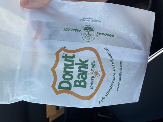 DONUT BANK BAKERY AND COFFEE SHOP - Updated March 2025 - 10 Photos ...