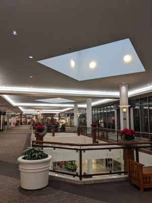 EDEN PRAIRIE CENTER - 23 Photos & 33 Reviews - Shopping Centers - 8251 ...