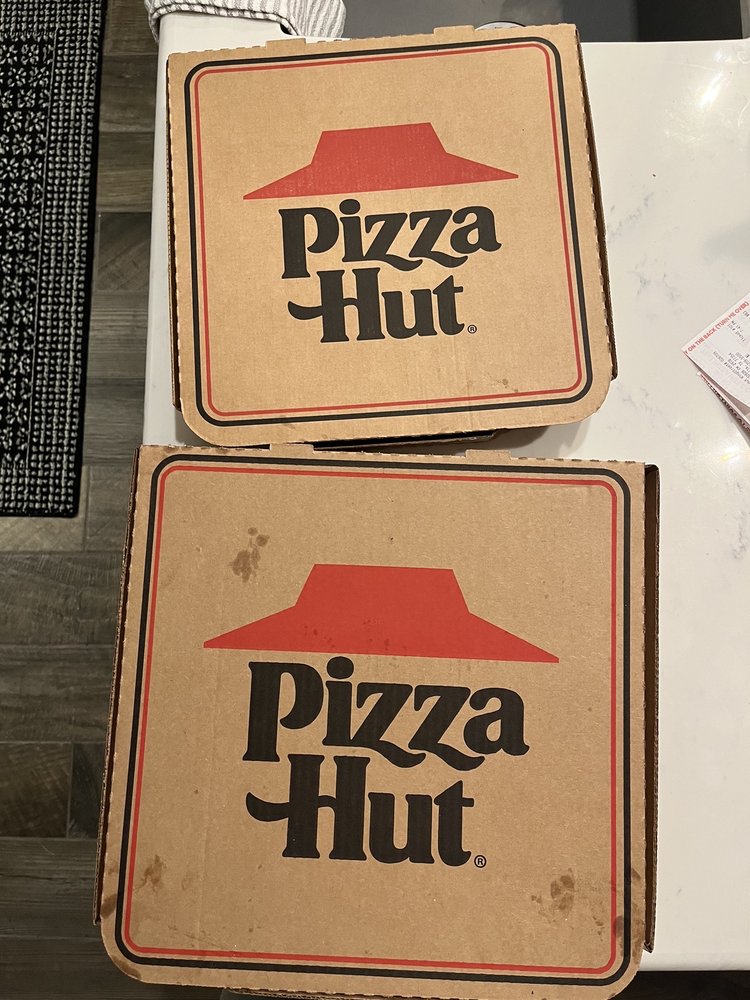 PIZZA HUT - 16 Photos & 59 Reviews - 32826 FM 2978, Magnolia, Texas ...