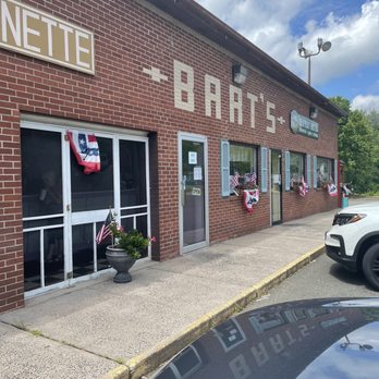 BART’S DRIVE-IN AND THE BEANERY BISTRO - Updated July 2025 - 58 Photos ...