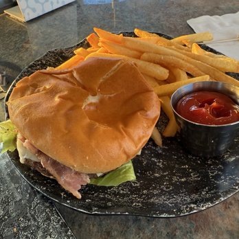 BAR 17 BISTRO - Updated December 2025 - 340 Photos & 128 Reviews - 6725 ...