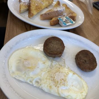 CAFE 393 ON MAIN - Updated July 2025 - 105 Photos & 147 Reviews - 393 E ...