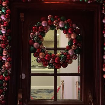 THE THIRSTY ELF - Updated January 2026 - 52 Photos - 100 Front Street W ...