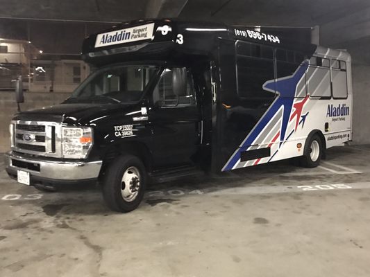 ALADDIN AIRPORT PARKING - 86 Photos & 439 Reviews - 2548 Kettner Blvd ...