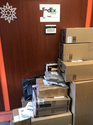 THE MAIL DROP - Updated December 2025 - 17 Photos & 25 Reviews - 6431 ...