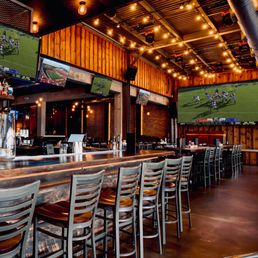 POUR BEHAVIOR - Updated December 2025 - 760 Photos & 653 Reviews - 2211 ...