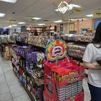 THE GOLDEN NUTS - Updated March 2025 - 79 Photos & 27 Reviews - 4801 ...