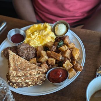 CINDY LOU’S FISH HOUSE - Updated February 2025 - 359 Photos & 180 ...