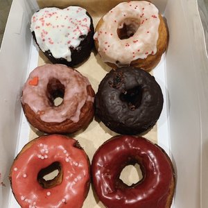 DYNAMO DONUT & COFFEE - 1519 Photos & 2007 Reviews 【2760 24th St, San ...