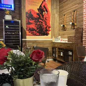 TAPELIA - Updated December 2024 - 762 Photos & 602 Reviews - 551 ...