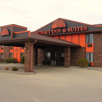 SUNSET INN & SUITES - Updated January 2026 - 58 Photos & 42 Reviews ...