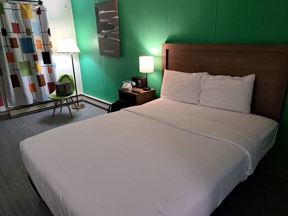 CEDAR MOTOR INN - Updated July 2024 - 41 Photos & 45 Reviews - 2523 US ...