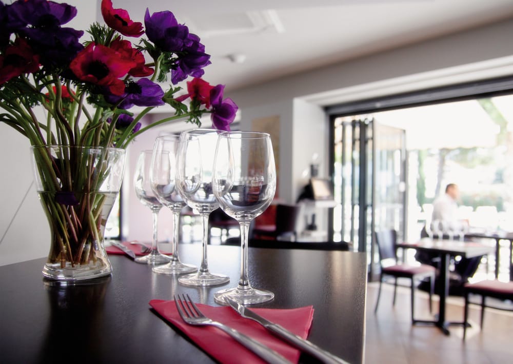 LE CASTEL - 19 Photos & 12 Reviews - 4 rue Gaston Castel, Marseille ...