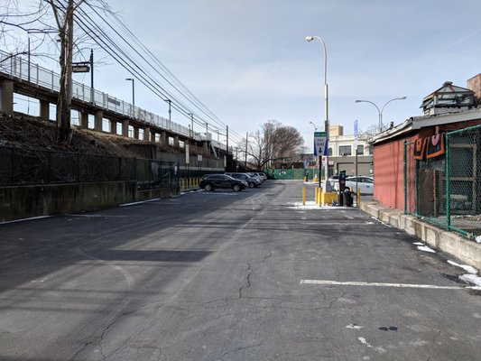 QUEENS VILLAGE LIRR STATION - Updated September 2025 - 22 Photos & 11 ...