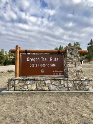 OREGON TRAIL RUTS - Updated October 2025 - 60 Photos - Guernsey ...