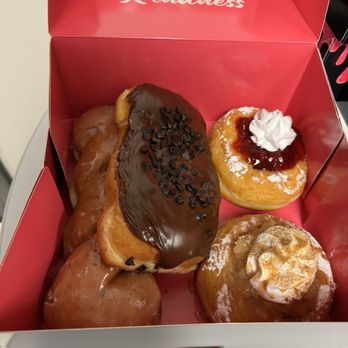 PAINTED DOUGH - Updated August 2024 - 2059 Photos & 1401 Reviews - 5702 ...