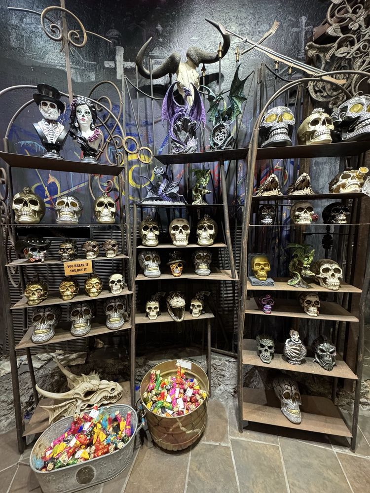 HOUSE OF VOODOO - Updated November 2025 - 15 Photos & 10 Reviews - 620 ...